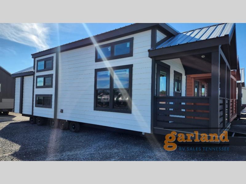 New 2024 CLAYTON PARK MODELS THE CYPRESS Tiny House at Garland RV of ...
