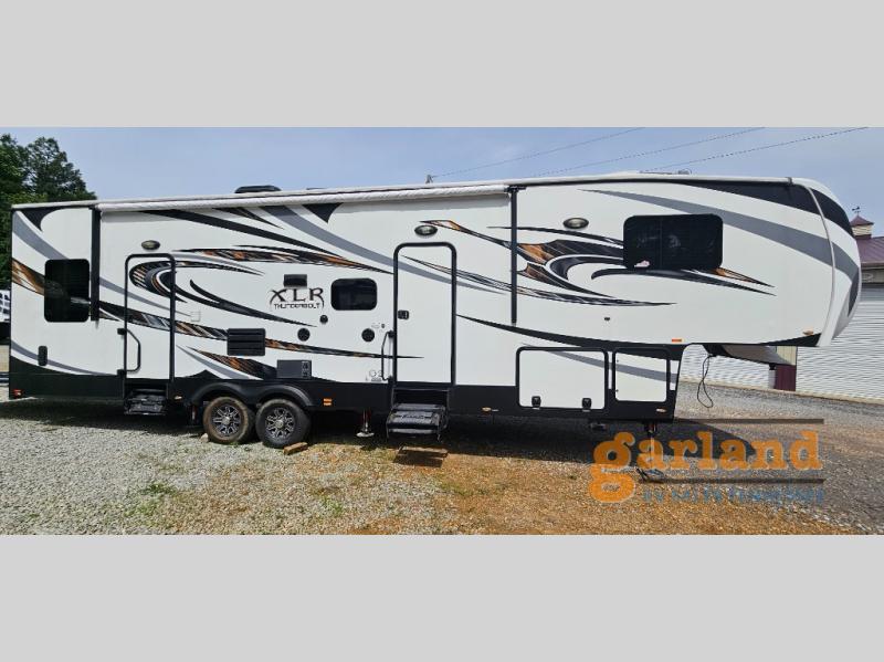 Used 2015 Forest River RV XLR Thunderbolt 300X12HP Toy Hauler Fifth ...