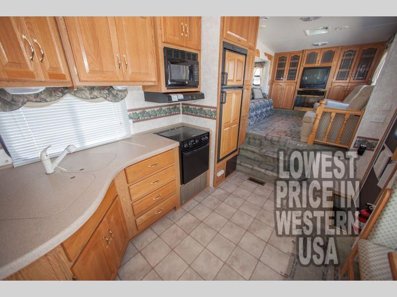 Used 2003 Keystone RV Montana 3655 FL Fifth Wheel at Trailer Hitch RV ...