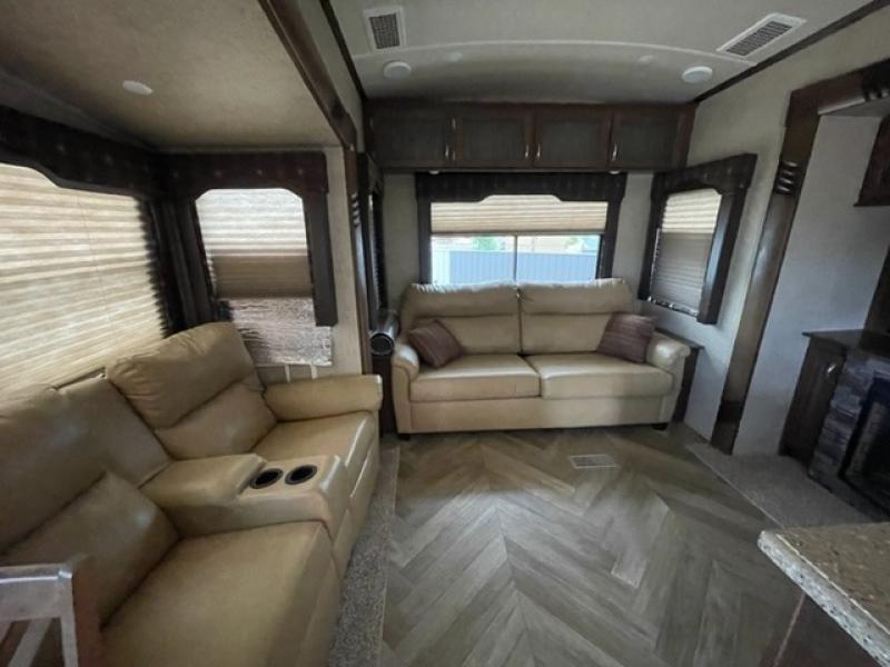 Used 2017 Forest River RV Cedar Creek Silverback 33IK Fifth Wheel at ...