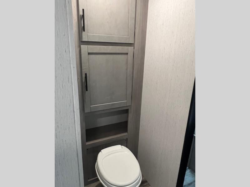 Used 2022 Dutchmen RV Coleman Lantern Series 264RL Travel Trailer at ...