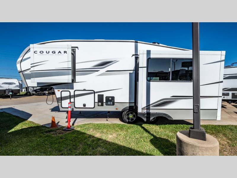 Used 2023 Keystone RV Cougar Half-Ton 23MLE Fifth Wheel at Travers ...