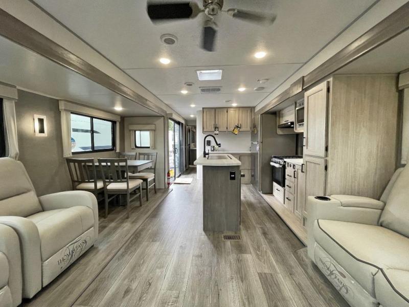 New 2025 Coachmen RV Catalina Destination Series 39MKTS Destination ...