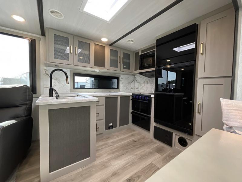 New 2024 Forest River RV Salem Hemisphere Hyper-Lyte 27RKHL Travel ...