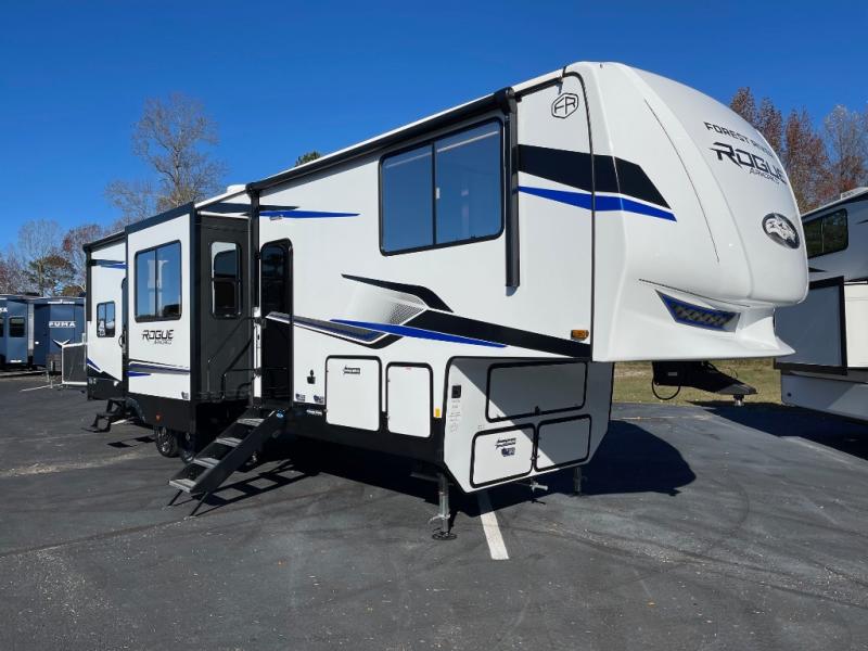 New 2025 Forest River RV Vengeance Rogue Armored 341GS11 Toy Hauler ...