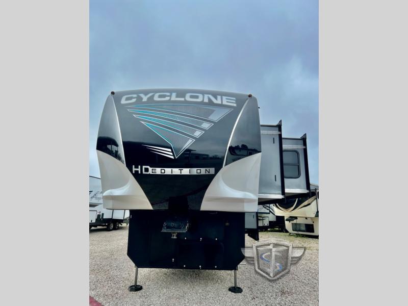 Used 2021 Heartland Cyclone 4007 Toy Hauler Fifth Wheel at T&S RV and ...