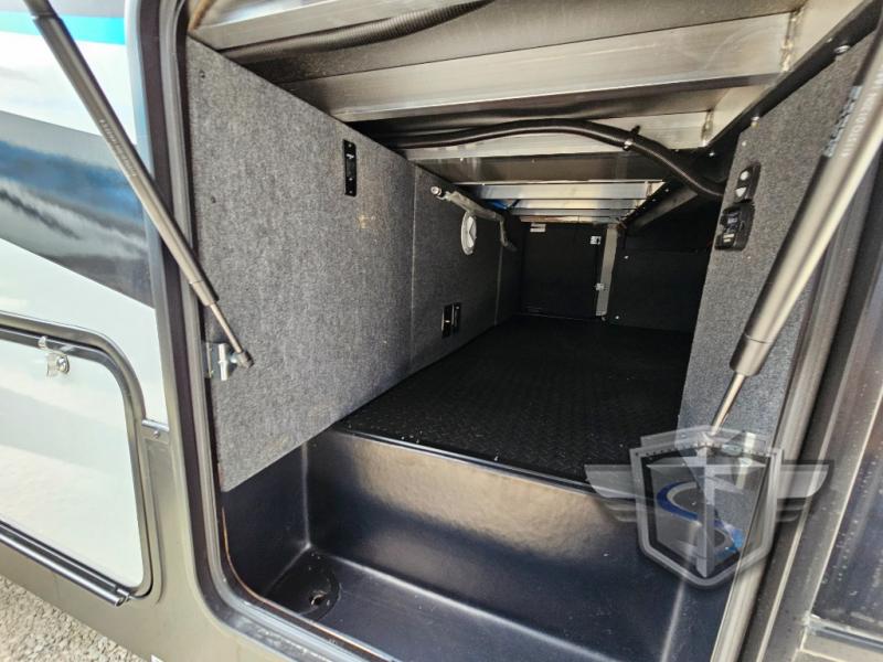 New 2024 Heartland Cyclone 4270 Toy Hauler Fifth Wheel at T&S RV and ...