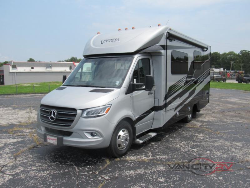 New 2025 Renegade Vienna 25RML Motor Home Class C - Diesel at Van City ...