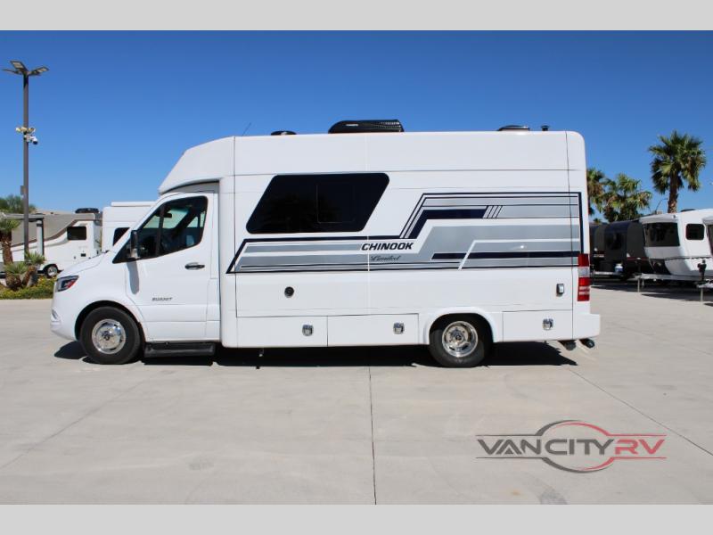New 2024 Chinook Summit SS Motor Home Class B+ - Diesel at Van City RV ...