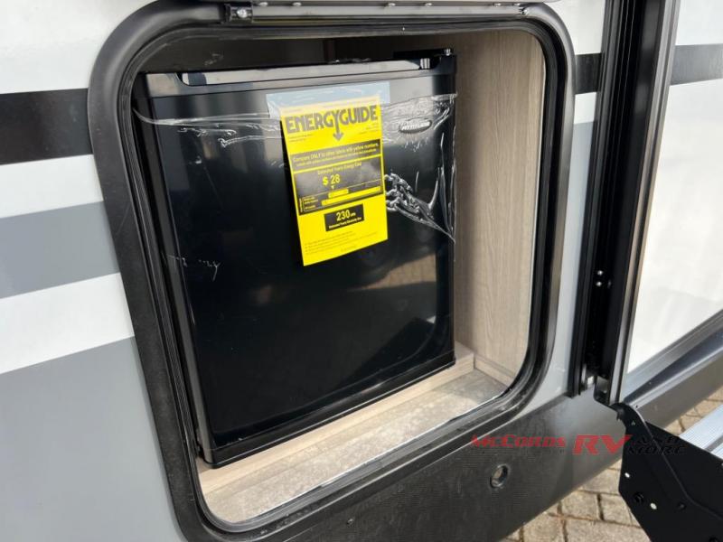 New 2023 Coachmen RV Apex Ultra-Lite 243FKS Travel Trailer at Vancouver ...