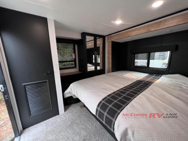 New 2023 Keystone RV Residence 40LOFT Destination Trailer at Vancouver ...