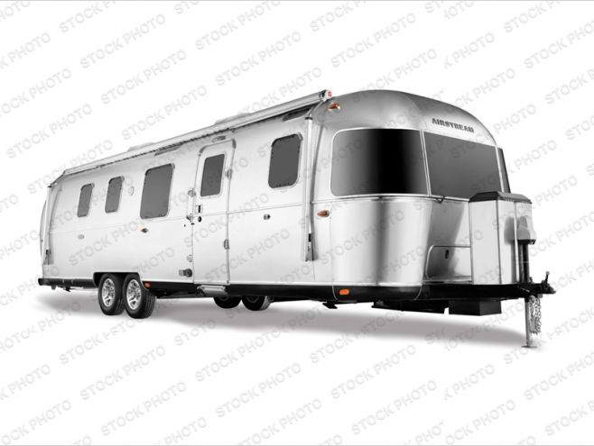 New 2026 Airstream Classic 33FB Twin Travel Trailer at Airstream DFW ...