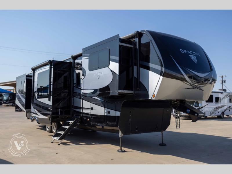 Used 2020 VanLeigh RV Beacon 40FLB Fifth Wheel at Vogt RV Centers ...