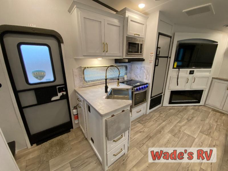 New 2022 Dutchmen RV Astoria 2503REF Fifth Wheel at Wade's RV ...