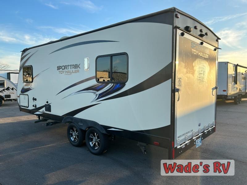 Used 2018 Venture RV SportTrek 190VTH Toy Hauler Travel Trailer at Wade ...