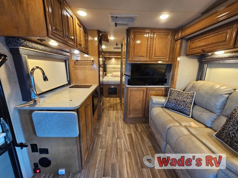 Used 2018 Thor Motor Coach Synergy SP24 Motor Home Class C - Diesel at ...