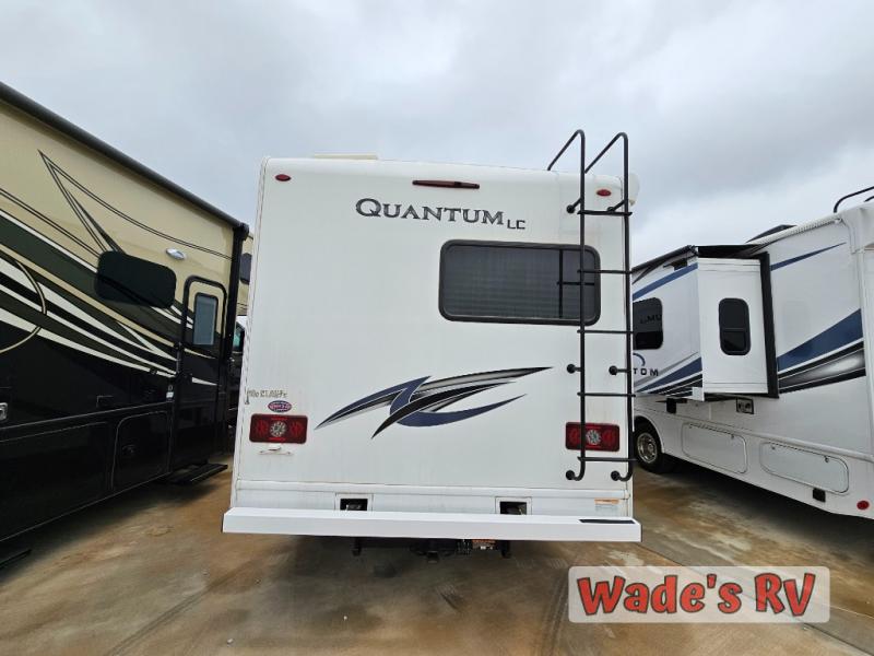 Used 2022 Thor Motor Coach Quantum SE SE22 Chevy Motor Home Class C at ...
