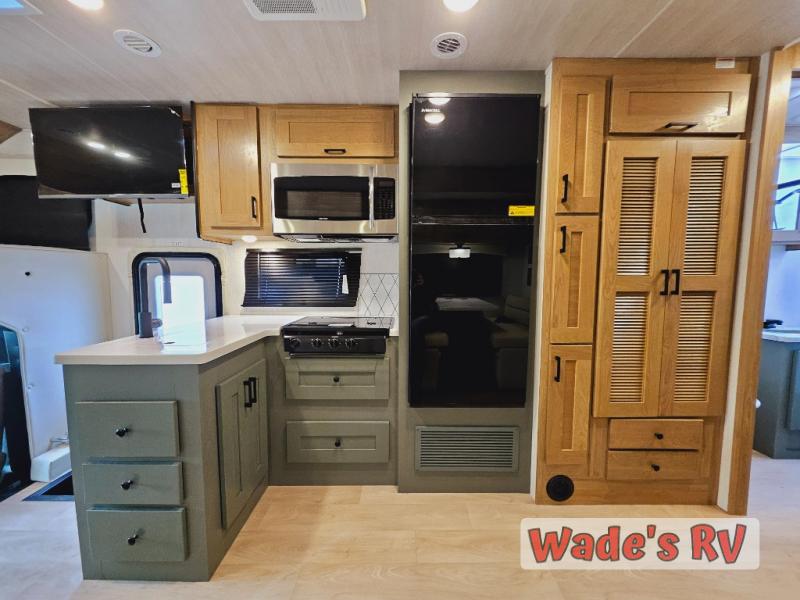 New 2024 NeXus RV Rebel 28R Motor Home Super C - Diesel at Wade's RV ...