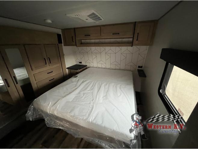 Used 2022 Keystone RV Raptor 429 Toy Hauler Fifth Wheel at Western RV ...