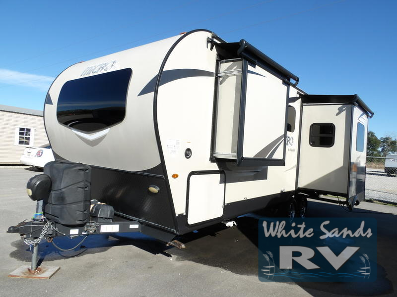 Used 2020 Forest River RV Flagstaff Micro Lite 25RKS Travel Trailer at ...