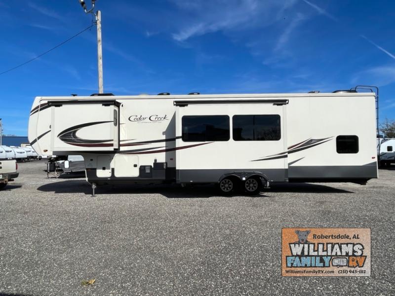 Used 2021 Forest River RV Cedar Creek Silverback 35LFT Fifth Wheel at ...