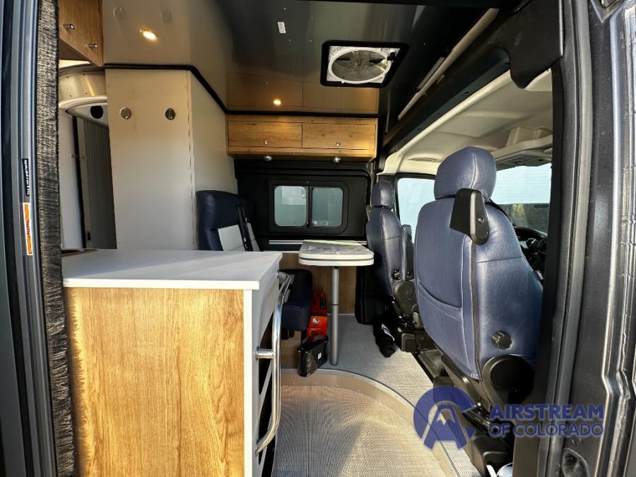 New 2024 Airstream Rangeline Std. Model Motor Home Class B at Windish ...