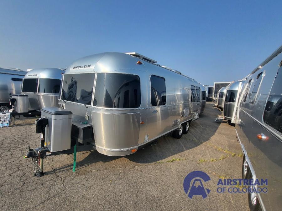 Used 2014 Airstream Flying Cloud 25FBQ Travel Trailer at Windish RV ...