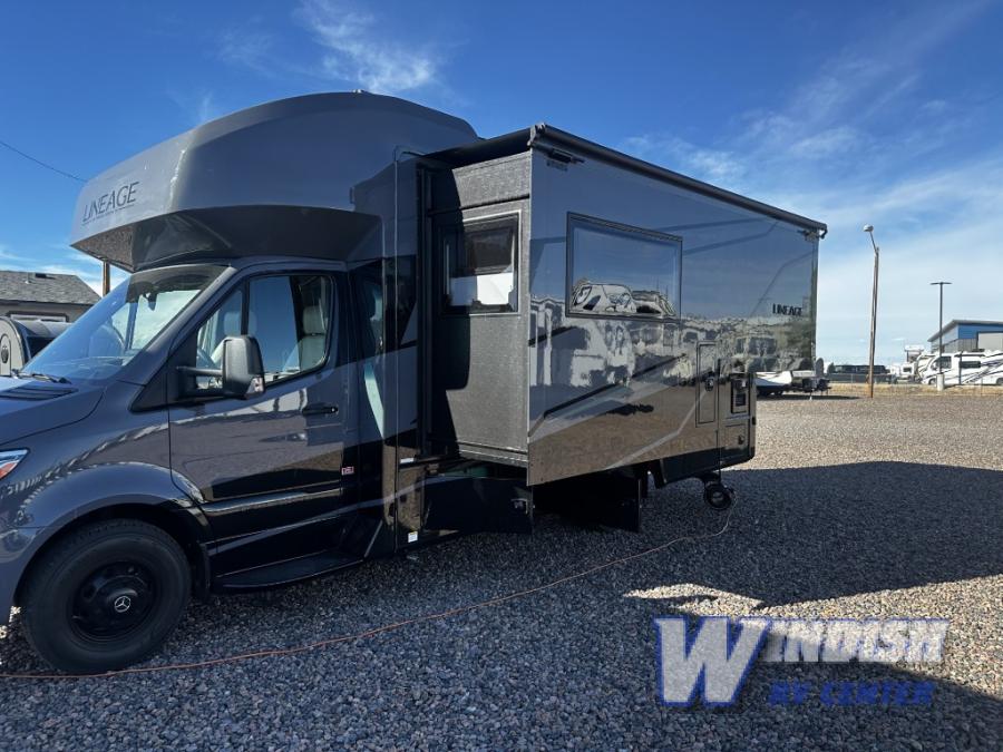 New 2025 Grand Design Lineage 25FW Motor Home Class C - Diesel at ...