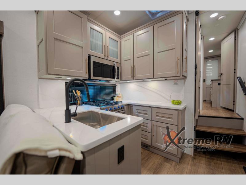 New 2025 Alliance RV Paradigm 395DS Fifth Wheel at Xtreme RV | Eden, ID ...