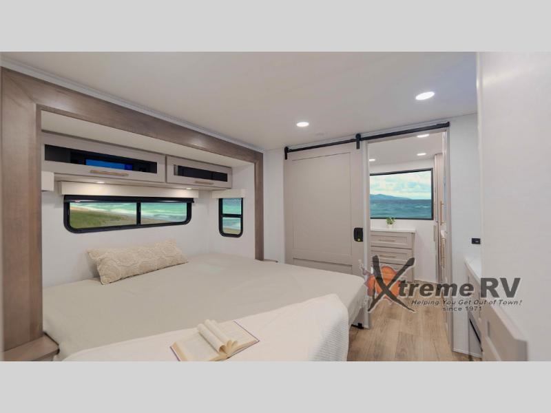 New 2026 Alliance RV Benchmark 44LFT Travel Trailer at Xtreme RV | Eden ...