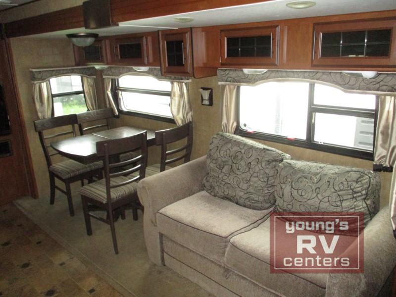 Used 2013 SunnyBrook Raven 3201RB Travel Trailer at Youngs RV | Fremont ...