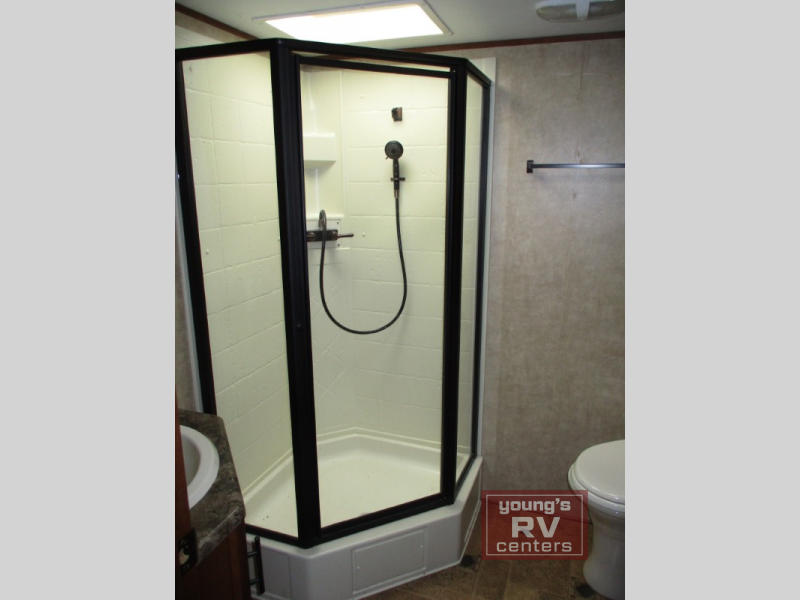 Used 2013 SunnyBrook Raven 3201RB Travel Trailer at Youngs RV | Fremont ...