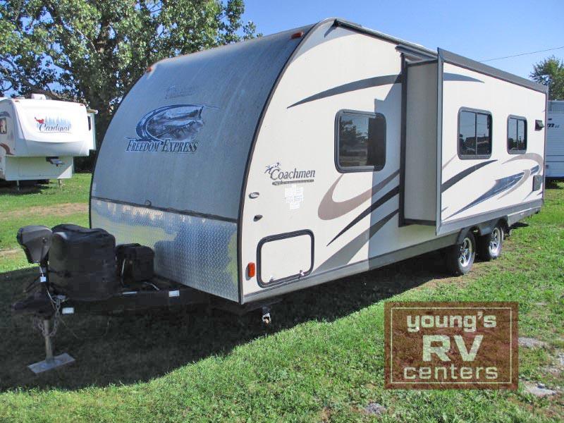 Used 2014 Coachmen RV Freedom Express 242RBS Travel Trailer at Youngs ...